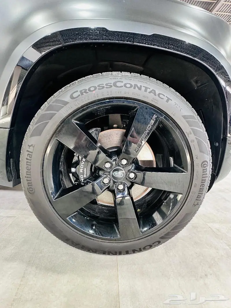 Defender 110 V8 - 2024 - 1.600KM | موقع حراج