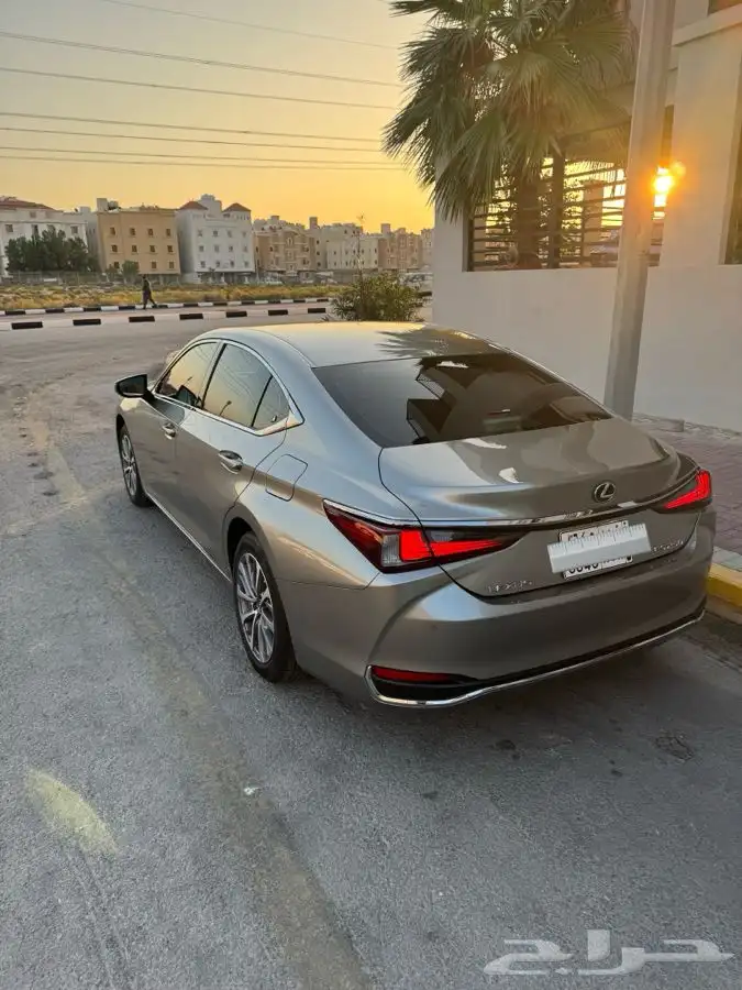 لكزس ES 250 AA 2023 | موقع حراج
