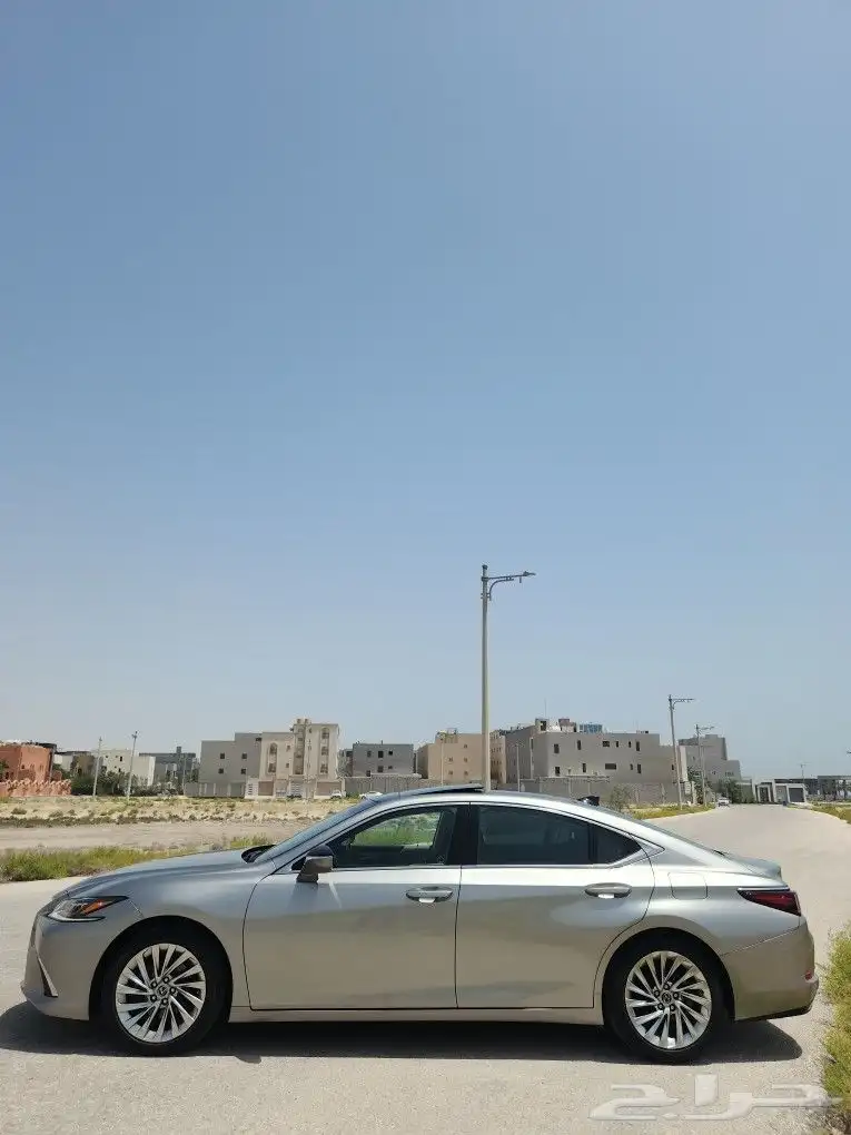 تم البيع لكزس ES350 DD 2021 مخزن | موقع حراج