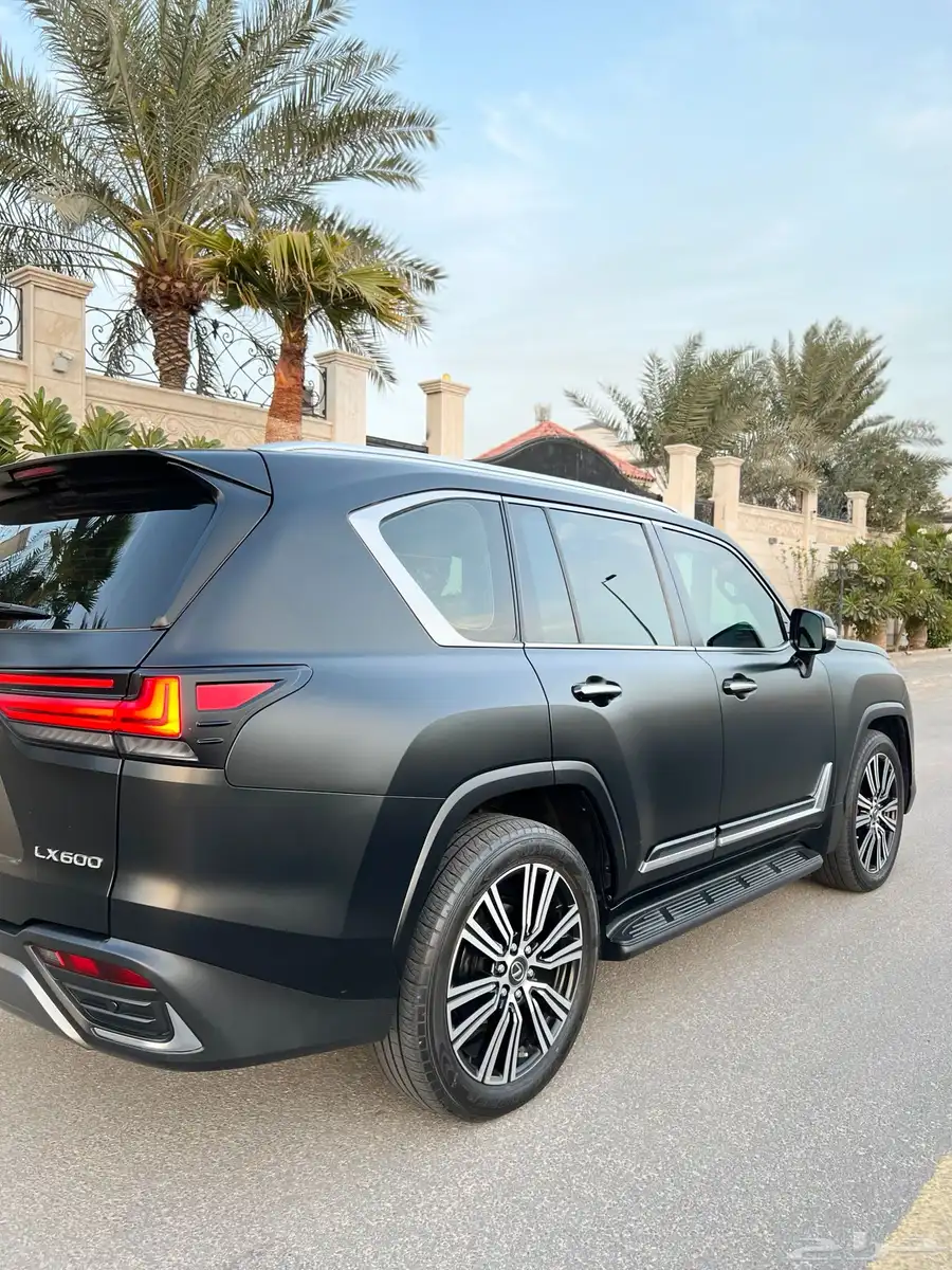 جيب لكزس LX600 2023 BB مالك اول سعودي وكالة ( تم | موقع حراج