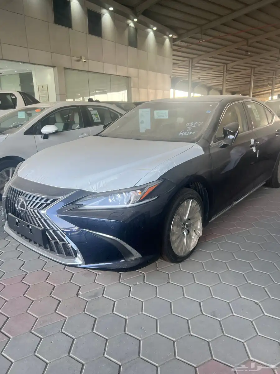 لكزس ES350 فئة CC موديل 2025 | موقع حراج