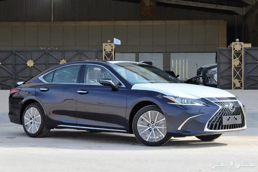 لكزس ES350 CC - خليجي - 2025 - فتحه عاديه | موقع حراج